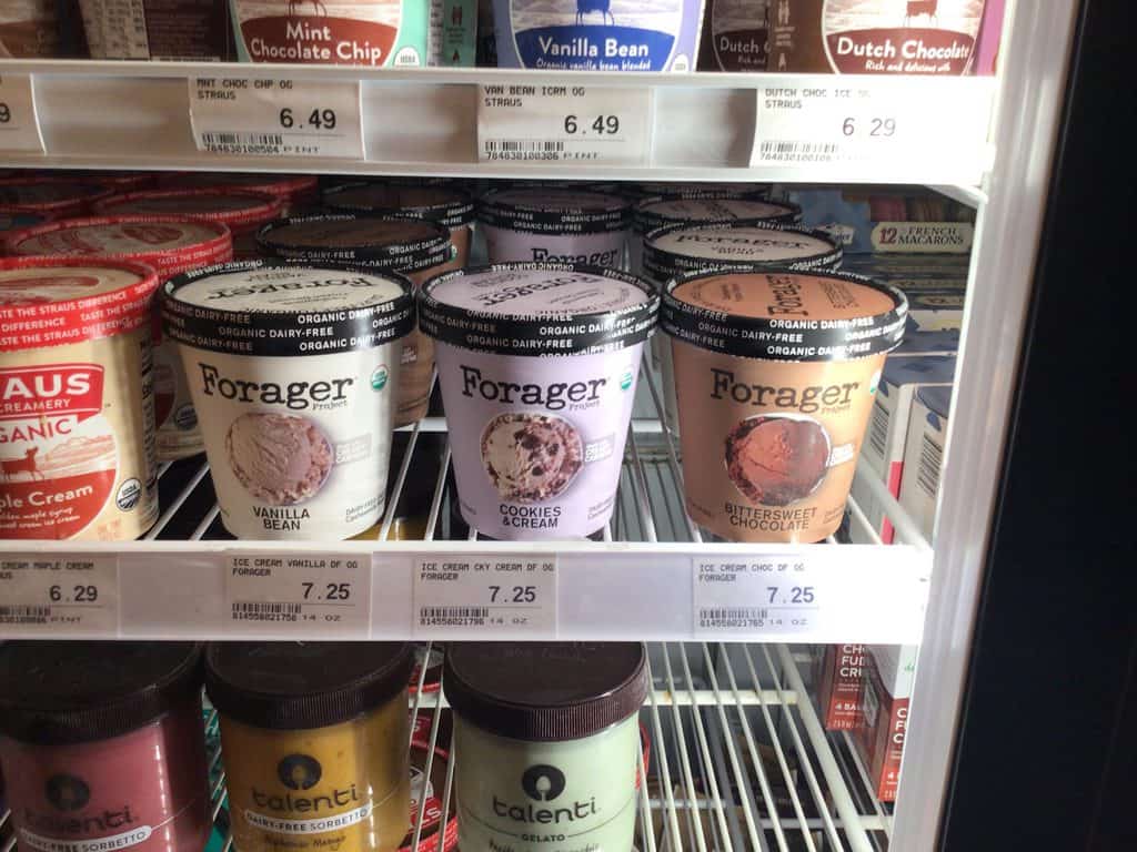 Forager Organic Plant Based Ice Creams, Vanilla Bean, Cookie & Cream ...