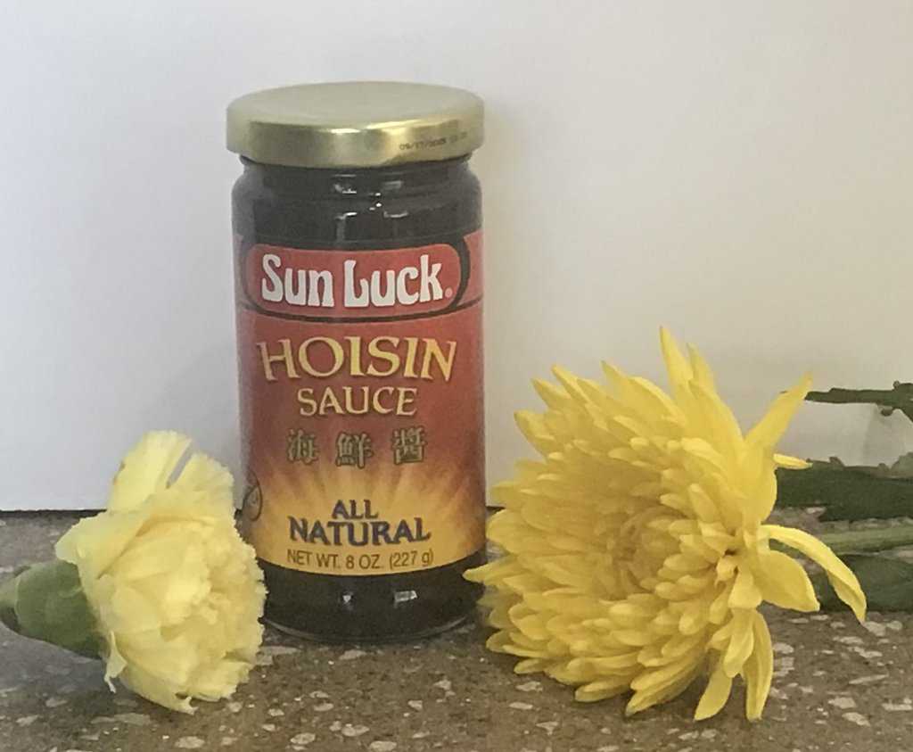 Sun Luck Hoisin Sauce, Toasted Sesame Seeds - Yelm Food Coop